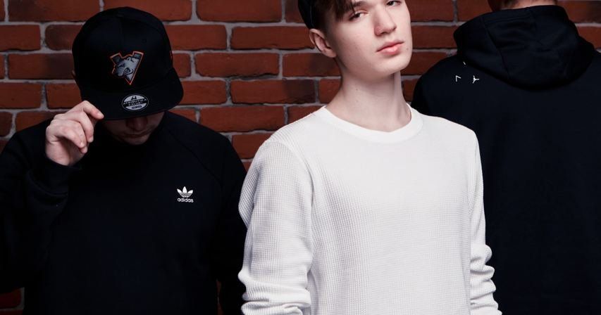 Virtus.pro представила новые фирменные бейсболки