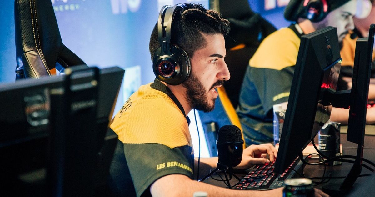 MAJ3R вернулся в CS:GO и присоединился к Eternal Fire