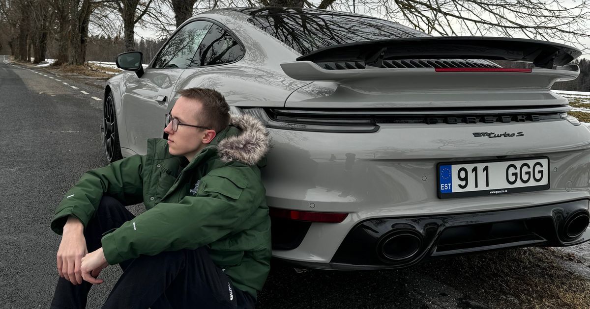 Ropz купил Porsche 911 Turbo S — она стоит более $260 тысяч